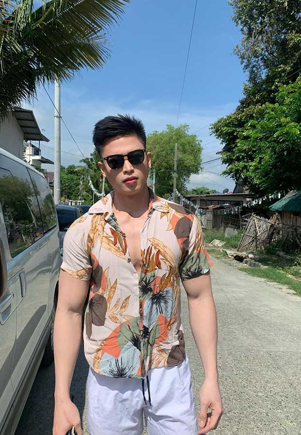 Hawkin Madrid แจกวาร์ปนายแบบฟิลิปปินส์ เทนเนอร์หนุ่มหล่อเป้าแซ่บ