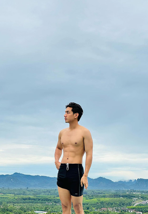 น้ำมนต์ กฤตนัย แจกวาร์ปหนุ่มหล่อ Netidol นักแสดงสุดฮอต ซิกแพคแน่น