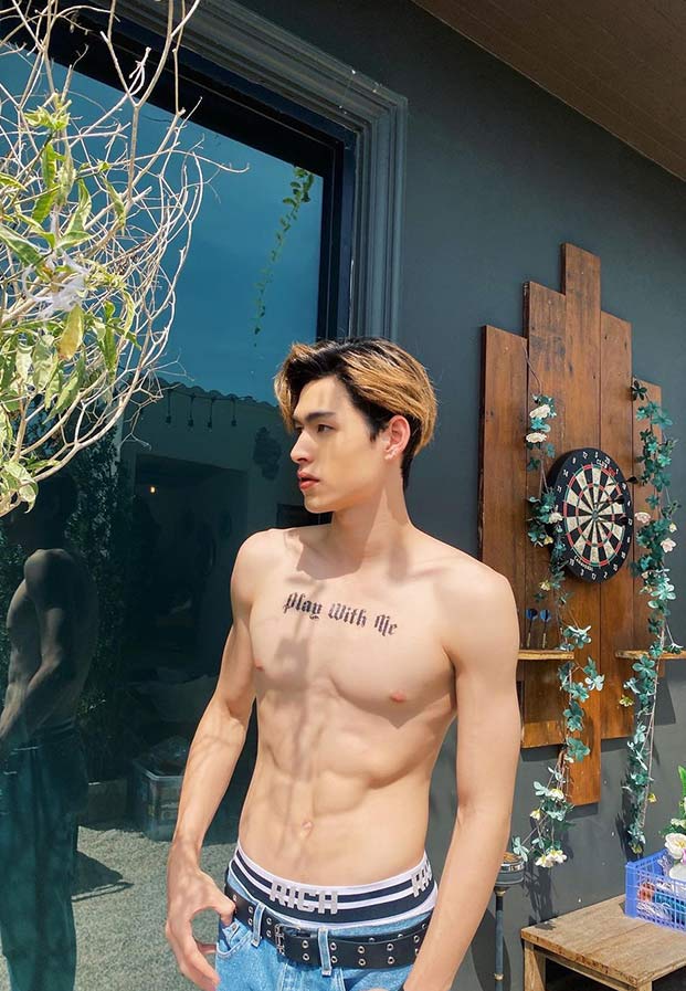 Jack Giaco แจกวาร์ปหนุ่มหล่อลูกครึ่ง นักแสดงซีรี่ส์วายเป้าใหญ่ทะลักจอ