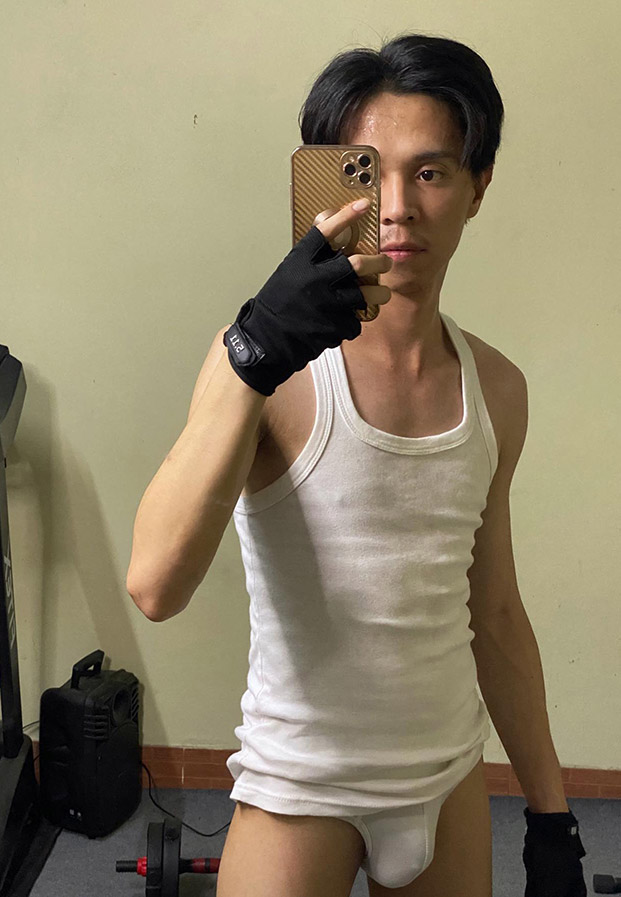 Natthapon Kongcharearn แจกวาร์ปหนุ่มหล่อหุ่นเร้าใจ ของใหญ่เต็มตา